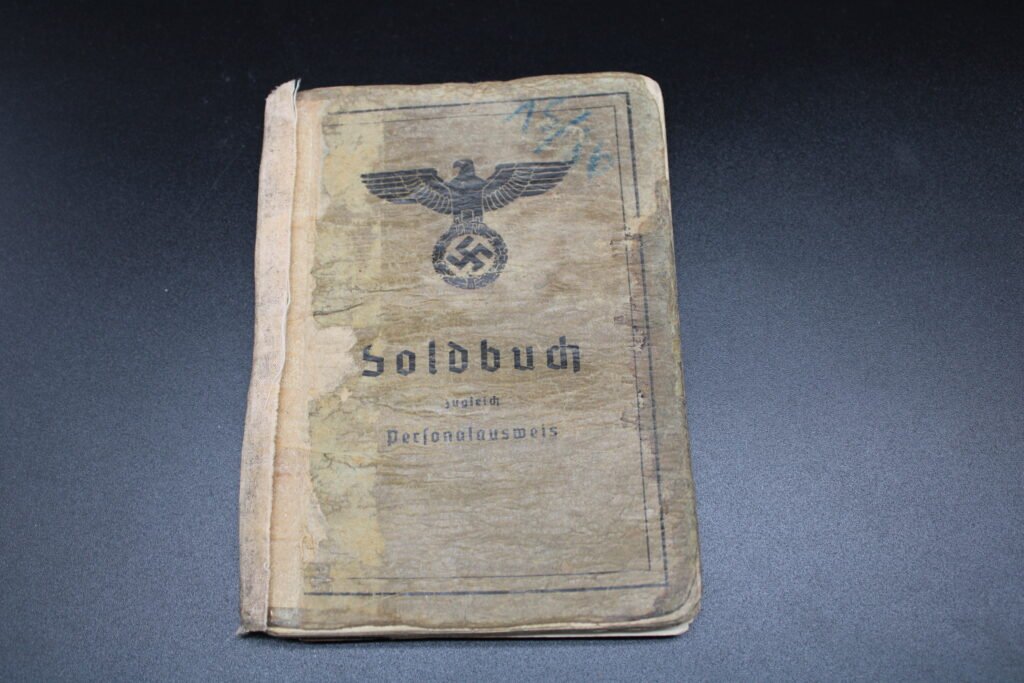 Gebirgsjäger Soldbuch – Gebirgs-Artillerie-Regiment 118 (Norway ...
